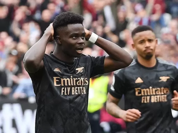 Worn-out and clueless -- Arsenal's dramatic decline shows they're title ...